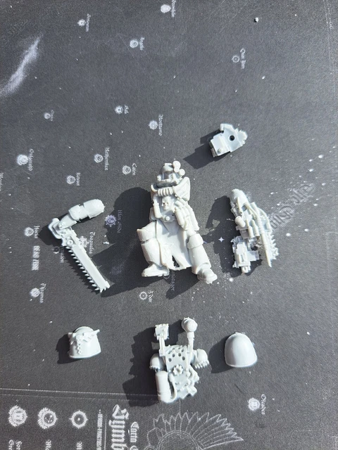 WARHAMMER 30K SPACE Marine Mk4 Apothecary Horus Heresy 40k £14.20 ...