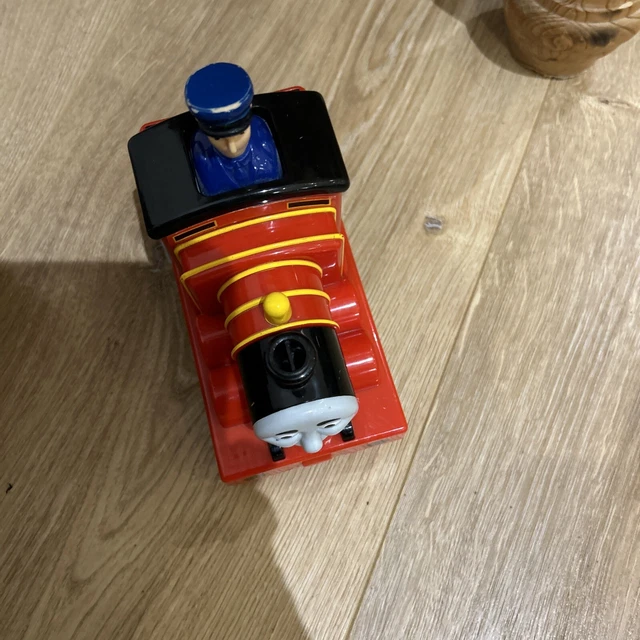 THOMAS THE TANK Engine James Pull Push and Go Engine 2009 Mattel ...