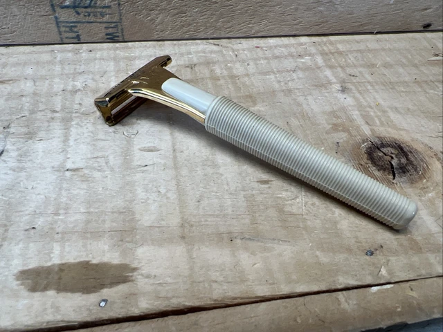 VINTAGE SCHICK Injector TYPE J Single Edge Safety Razor Gold $24.67 ...