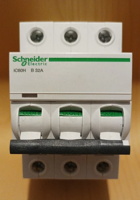 SCHNEIDER MCB 32 Amp Acti9 iC60H Type C 32A Triple Pole 3 Phase Breaker ...