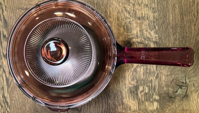 VISION CORNING PYREX Cranberry Glass 1L Sauce Pan Pot Pour Spout W/ Lid ...