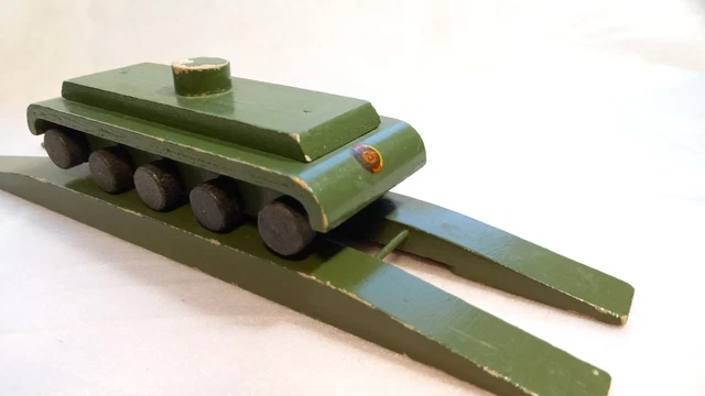 NVA SPIELZEUG ,,SELTENER Brückenlegepanzer aus Holz Verhofa/Plaho DDR ...