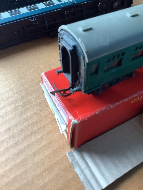 TRI-ANG R229 9& Mainline Restaurant coach green S1007 with box £3.82 ...