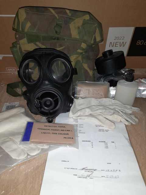 ORIGINAL AVON S10 British Army Gas Mask with Bag and decontamination ...