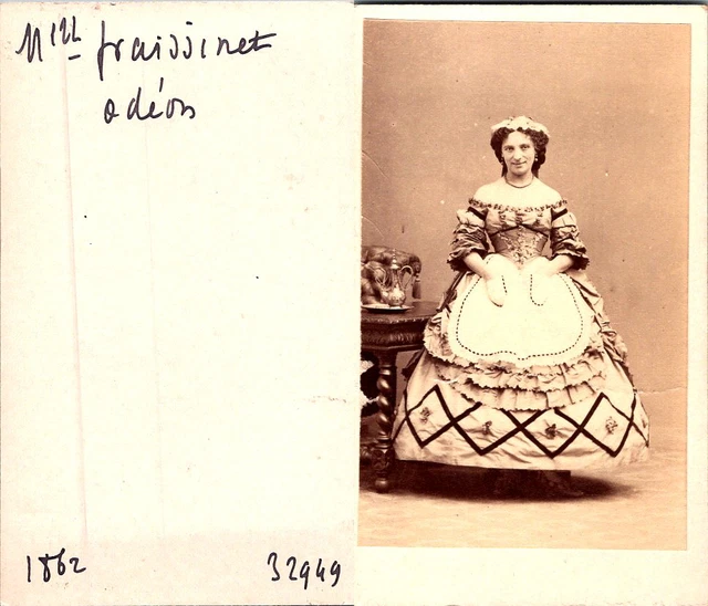 ACTRESS THEATRE, THE Actress Miss Fraissinet du Théâtre de l'Odeon ...