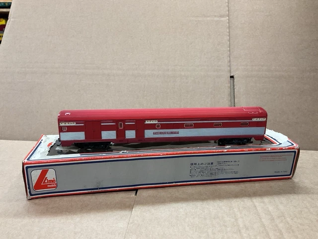 LIMA OO GAUGE Passenger Coach Car The Overland Australian V&Sar ...