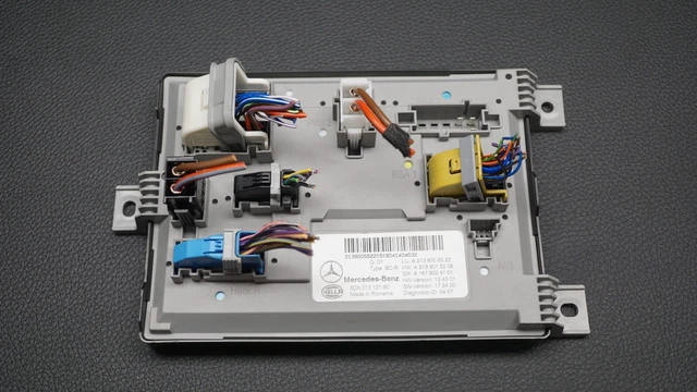 GENUINE MERCEDES BENZ W213 E Class Rear Sam Module Ecu Control Unit ...
