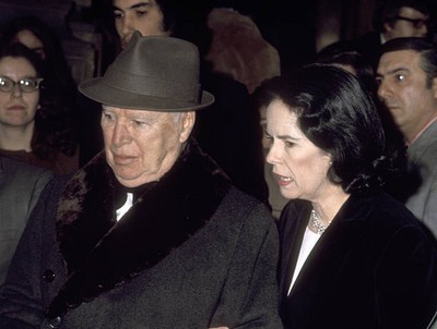 ACTOR CHARLIE CHAPLIN And Wife Oona Oneill 1972 OLD PHOTO 9 £5.99 ...