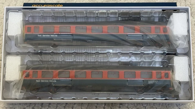 ACCURASCALE EXCLUSIVES ACC2671 OO Gauge BR MK2 RTC Test Coaches Twin ...