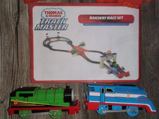 THOMAS & FRIENDS Track master Motorised Railway Race Set - 2 Trains EUR ...