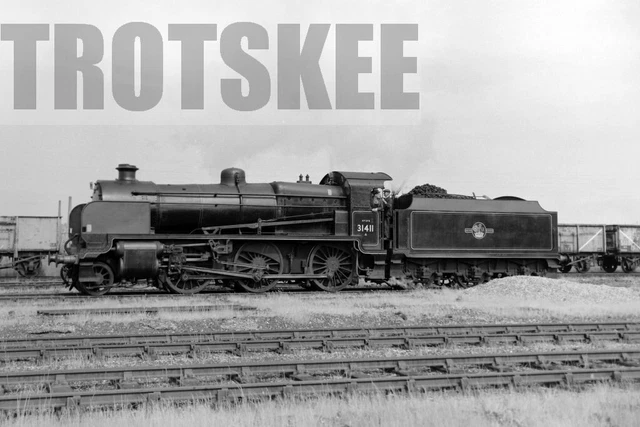 NEGATIVE BR BRITISH Railways Steam Loco 31411 Class N Eastbourne Shed ...