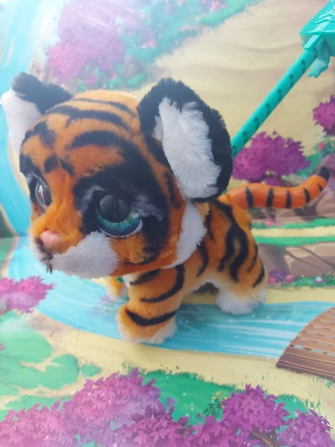 FURREAL FRIENDS ROARING Walking Tyler Playful Tiger Teddy Interactive ...
