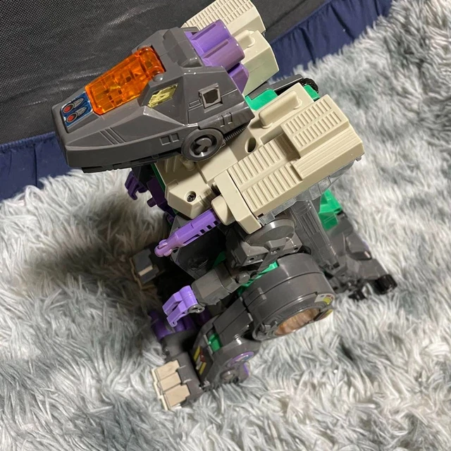 TAKARA TRANSFORMERS D-63 Destron Decepticon City G1 Trypticon 1987 ...