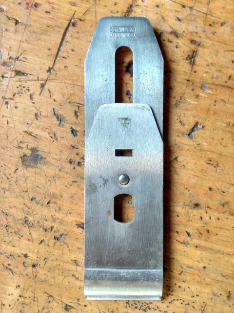 STANLEY NOTCHED RECTANGLE logo, 2" plane blade. READ FULL DESCRIPTION ...