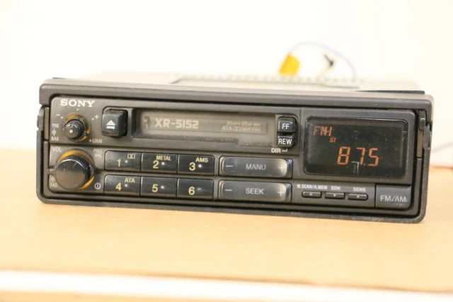 VINTAGE CAR STEREO Vintage Youngtimer Cassette Radio Radio Sony XR-5152 ...