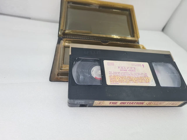 RARE VHS VIDEO Tape THE INITIATION Ex-Rental Clamshell Palace Films Miles EUR 274,93 - PicClick FR