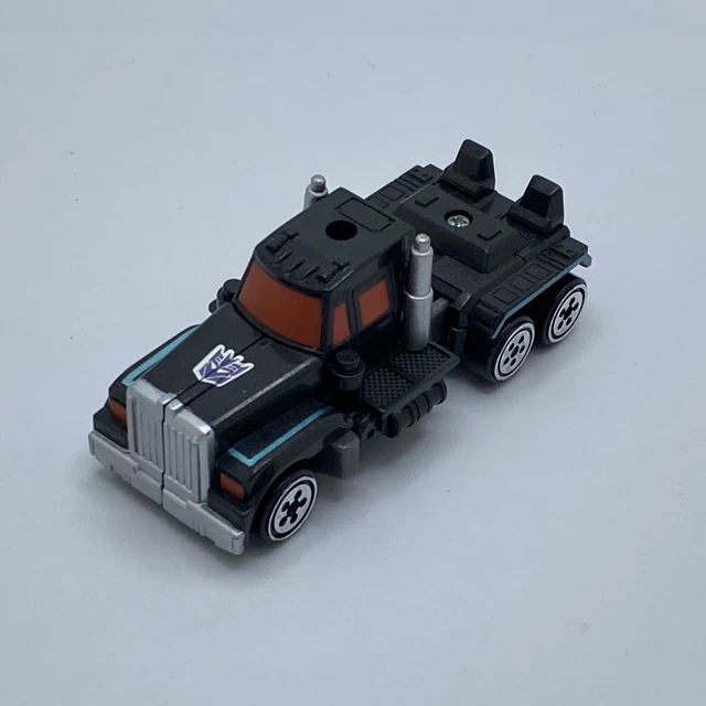 TRANSFORMERS UNIVERSE ROBOTS In Disguise Scourge Spychangers RID 2001 ...