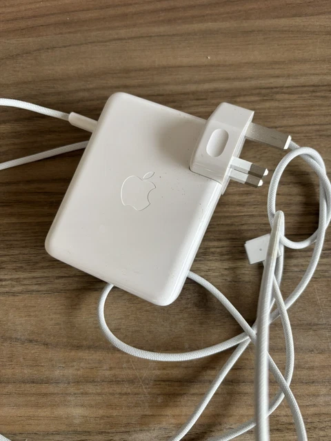 APPLE GENUINE 140W USB-C Power Adapter for MacBook Pro - White A2452 MagSafe £12.50 - PicClick UK