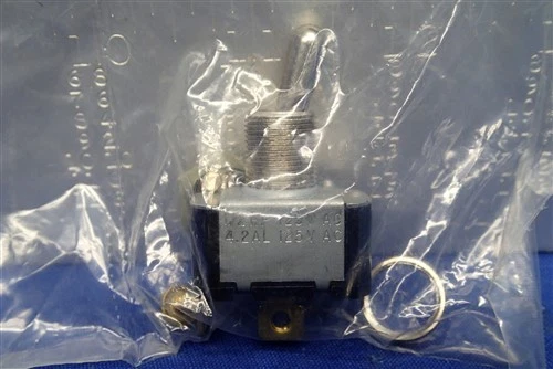 THERMOTRON 565765 TOGGLE Switch 1P 2Pos New Old Stock Nos Unused $15.00 ...