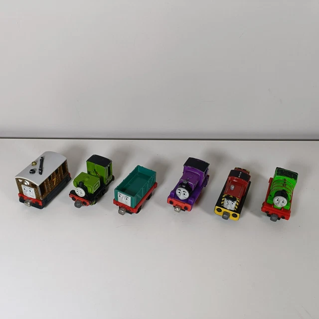 THOMAS THE TANK Engine Take And Play Bundle 6 Engines Toby Percy £11.99 ...