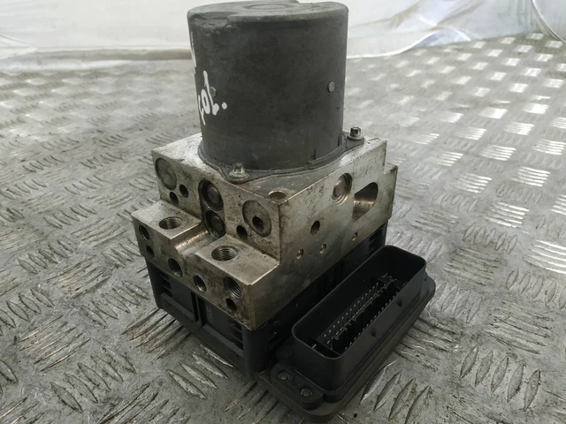 BMW 7 F01, F02 730 d ABS Pump 6799048 34516799048 0265960368 $133.33 ...