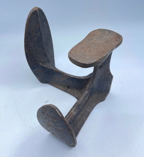 ANTIQUE TITAN COBBLERS Anvil Last Cast Iron Shoemaker Boot Cobbling ...