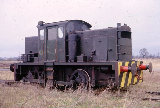 ORIGINAL 35MM RAILWAY Slide Ind Diesel Fowler 22986 0-4-0 17 5 1966 ...