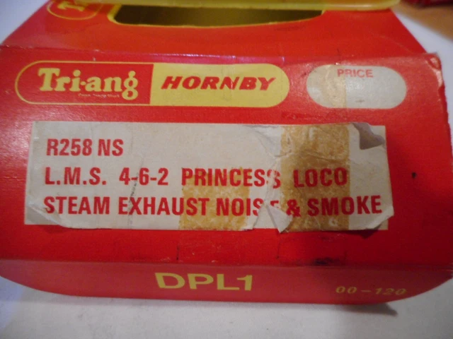 TRI-ANG HORNBY OO Scale LMS 4-6-2 "Princess Elizabeth" Locomotive #6201 ...