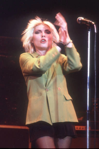 SINGER DEBBIE HARRY Of The New Wave Pop Band Blondie 1980s OLD PHOTO 3 EUR 6,53 - PicClick FR