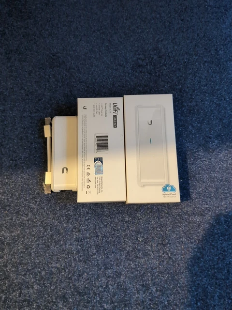UBIQUITI NETWORKS UC-CK Stand-Alone UniFi Cloud Key Controller - White ...