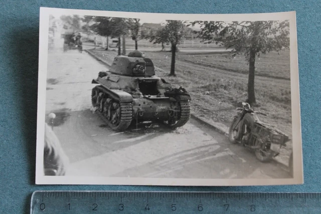 FOTO PHOTO 117905 Panzer tank Kennung 5060 geöffnete Luke ...