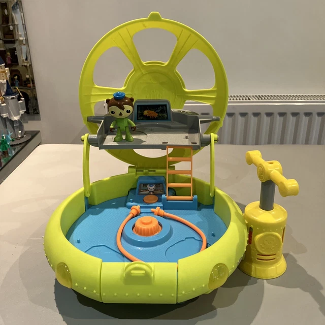 OCTONAUTS OCTOLAB WITH Shellington figure - light/sound Play-set £14.99 ...