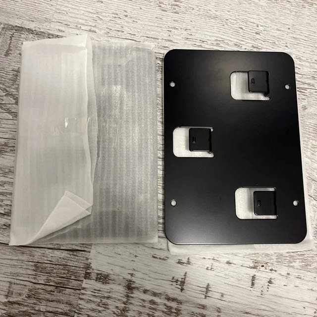 LOGITECH RALLY TABLE or Display Hub Mount 2x 1 Pair New £44.99 ...