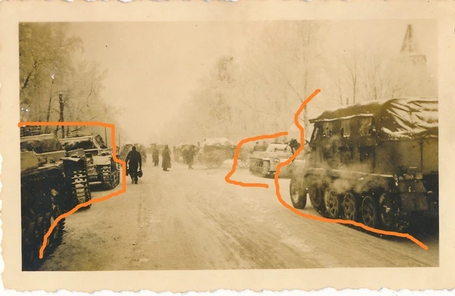RUSSLAND DEUTSCHE PANZER Division Panzer II Wintertarn Bereitstellung ...