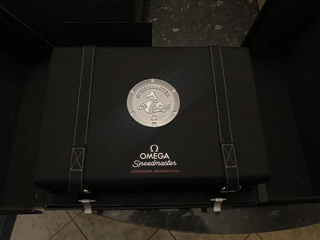 OMEGA SPEEDMASTER PROFESSIONAL Moonwatch Watch Collectors Box & Outer ...