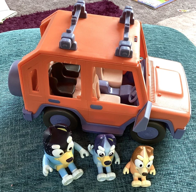 BLUEY CAR WITH Figures, Bluey, Bingo And Dad. EUR 16,85 - PicClick FR