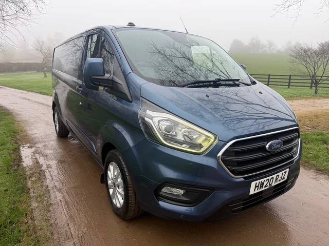2020 FORD TRANSIT Custom 2.0 130ps ***VAT INCLUDED***Limited Van Auto ...