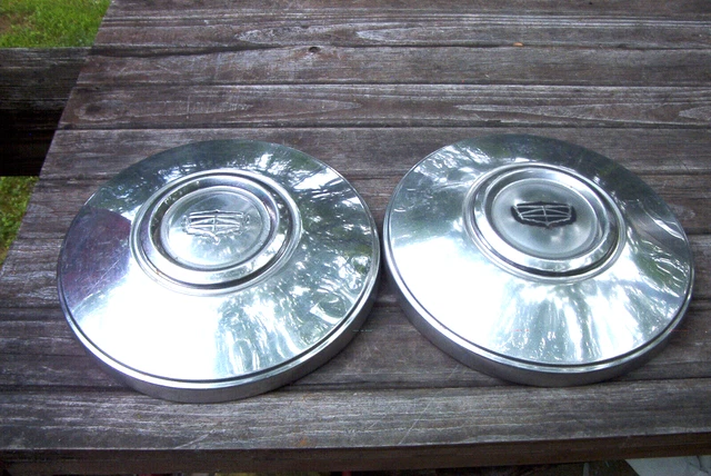 OE PAIR VINTAGE 11 inch dog dish hubcaps, 70s/80s ford police car ...