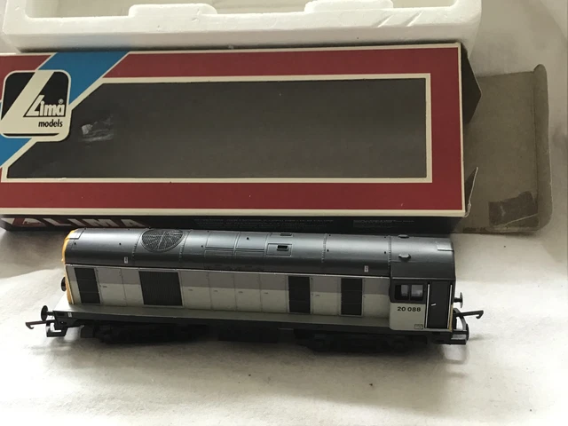 LIMA OO GAUGE Class 20 Br Railfreight Grey Diesel Locomotive 20088 ...