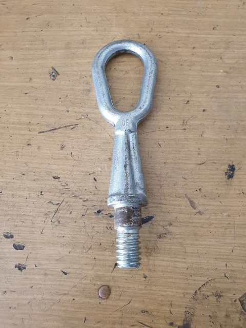 BMW E81 E87 E90 E91 E60 E61 E63 E65 E53 E70 Abschlepphaken Abschleppöse ...