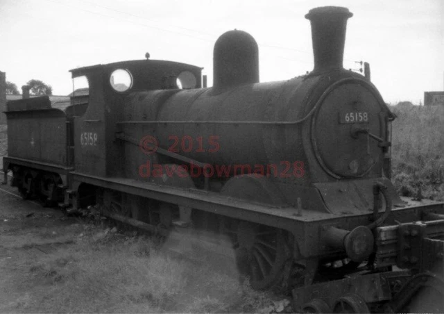 PHOTO LNER 65158 Standing In The Shed Yard At Woodford Halse In 1959 ...