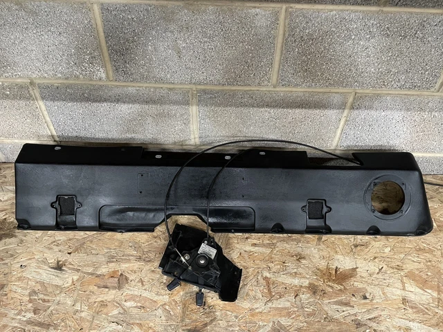 LAND ROVER DEFENDER Td5 Lower Dashboard Panel Facelift Late Td5 £150.00 ...