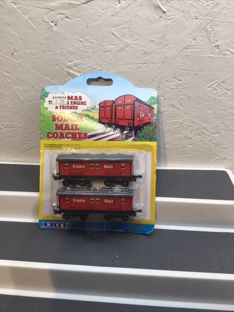 ERTL THOMAS THE Tank Engine & Friends Train - SODOR MAIL COACHES - 1995 ...