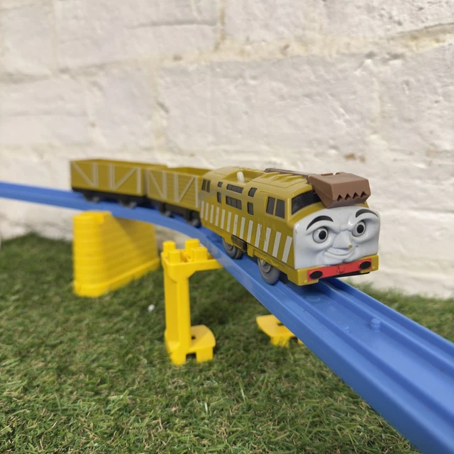 TOMY PLARAIL TRACKMASTER Diesel 10 Thomas The Tank Engine Used £16.95 ...