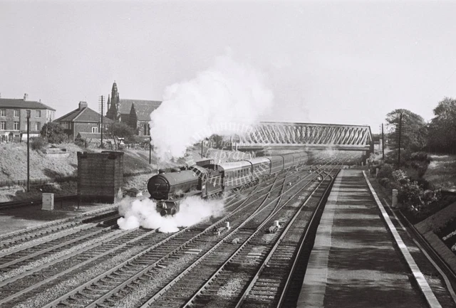 PHOTO BR BRITISH Railways Steam locomotive 61457 Raven NE Holgate, York ...