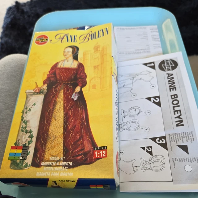 AIRFIX ANNE BOLEYN, Model Kit, Famous Women 1/12 Scale £13.19 - PicClick UK