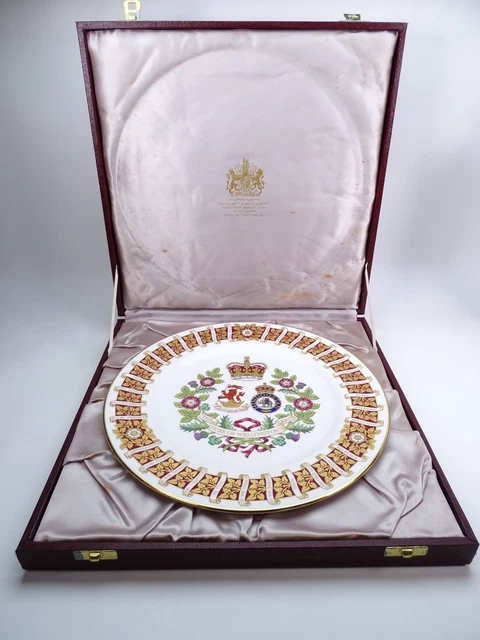 SPODE REGIMENTAL PLATE, The Duke Of Wellington's Regiment, Limited ...