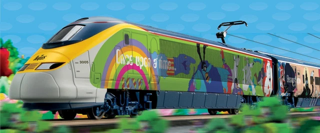 HORNBY TGV EUROSTAR Livery Beatles Yellow Submarine Set 4 Elements £242 ...