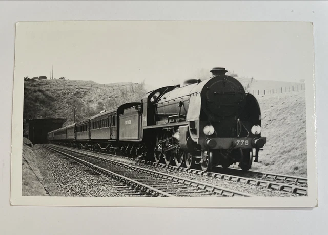 SR RAILWAY LOCOMOTIVE Photograph - 778 Continental Boat Train E977 £3. ...