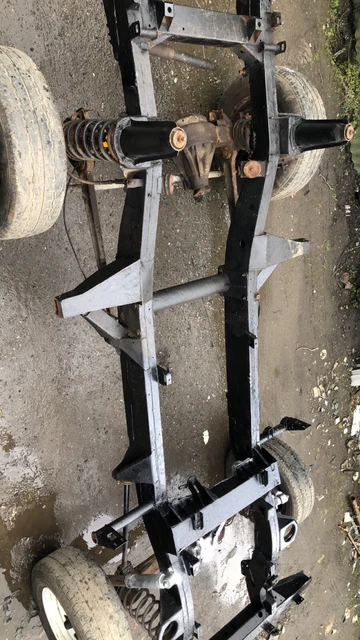 LAND ROVER DEFENDER 90 Landrover Chassis rolling chassis With Axles £ ...